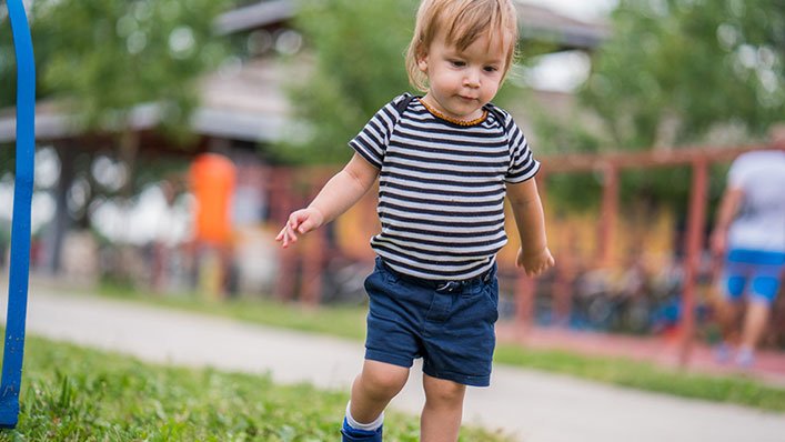 Playtime and bonding with your toddler - Best Start in Life - NHS