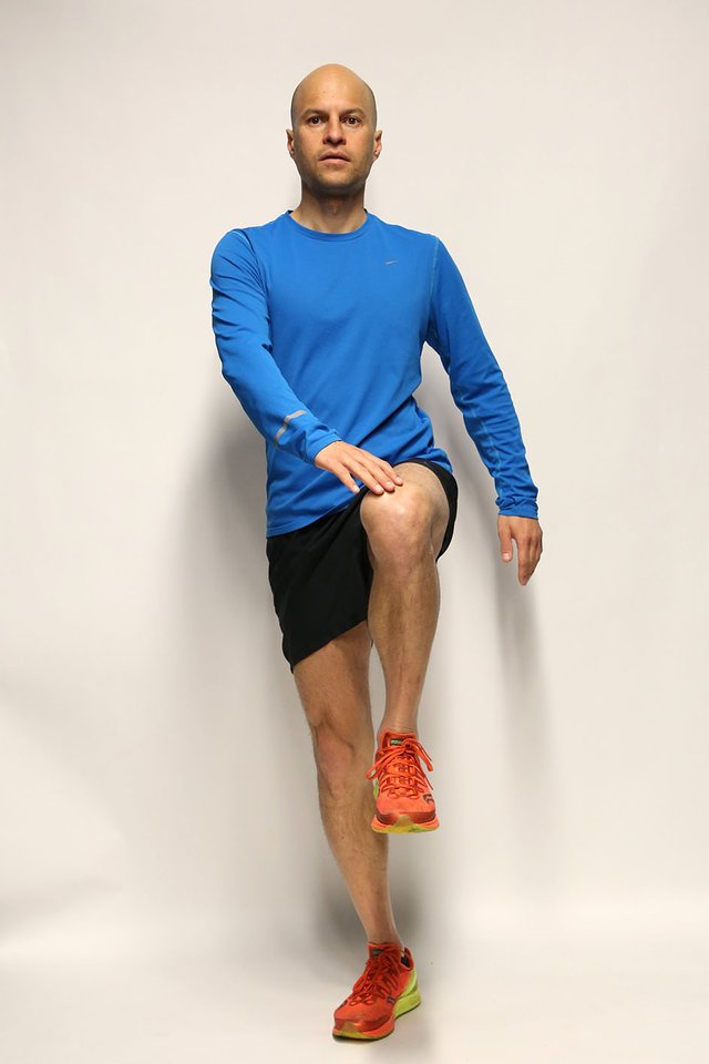 How to warm up before exercising - NHS